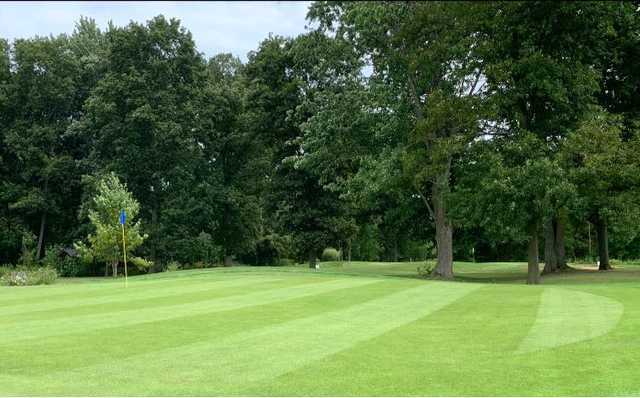 Willow Tree Golf Tee Times - Strathroy ON