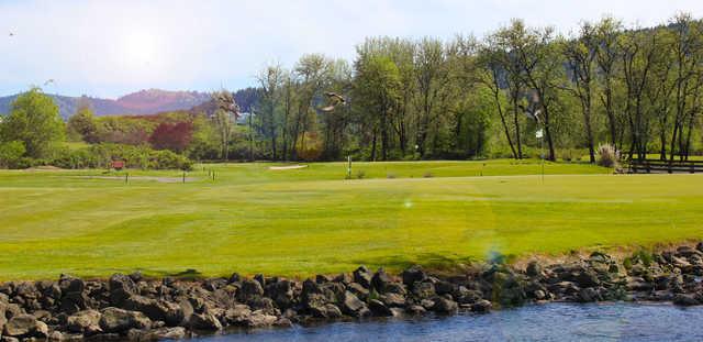 Oak Hills Golf Club Tee Times - Sutherlin OR